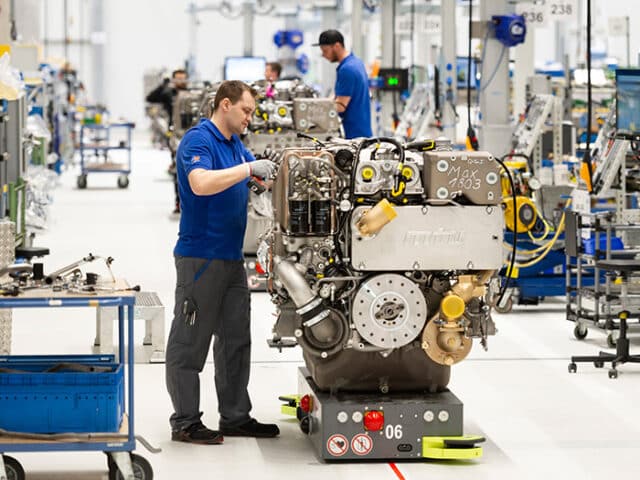 Rolls-Royce bets on a sustainably-fueled future for MTU - Maritime and ...